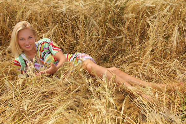 Meet Russian Women on YouTube - Russian Girls Online